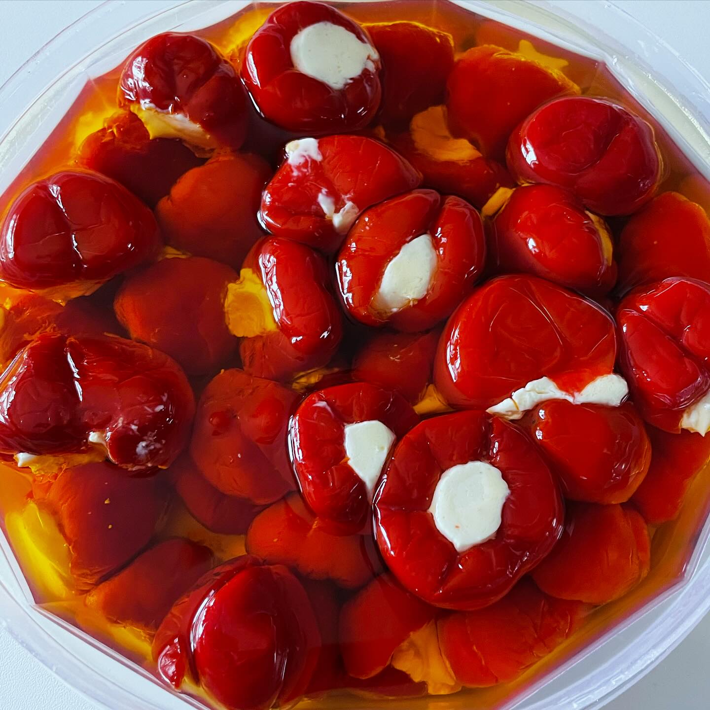 Pikantie saldie čili pipari pildīti ar svaigo sieru, 1kg - True Ideal ...